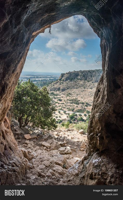 Oren Cave Mount Carmel Image And Photo Free Trial Bigstock