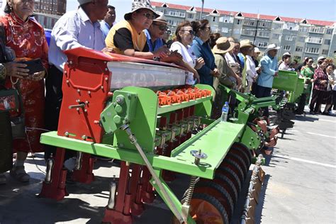 “ШИНЭ ХӨДӨӨ” ТӨСӨЛ ДОРНОГОВЬ АЙМАГТ АНХ УДАА АМЖИЛТТАЙ ХЭРЭГЖИЖ БАЙНА