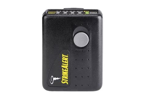 Best Lightning Detectors In 2022 [buying Guide] Gear Hungry