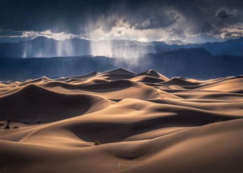 How To Capture The Unique Details Of Sand Dunes With A Telephoto Lens