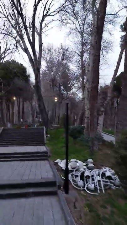 فرهنگسرای نیاوراندست بانو فرح دیبا درد نکنه که اینجا رو ساختاینجا