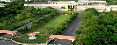 Saveetha Engineering College Thandalam Chennai College Details