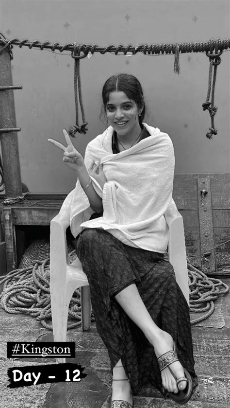 Divya Bharathis Feet