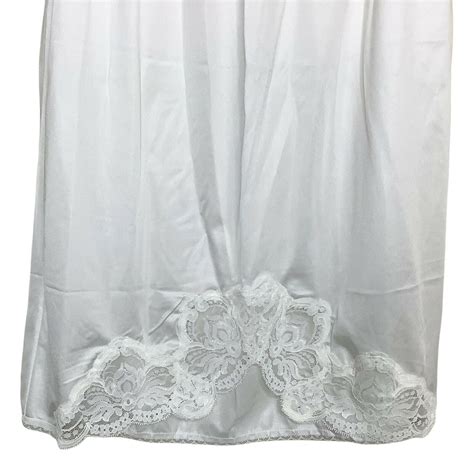 Vintage Half Slip 90s Nylon Deadstock Floral Piquant Lace By Olga