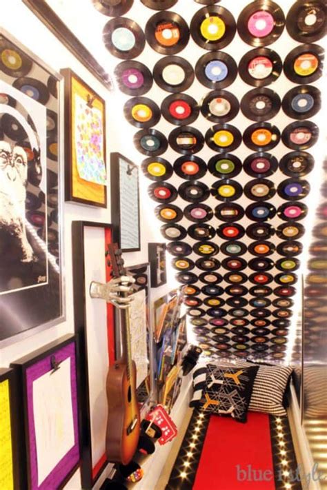 20 Diy Vinyl Record Wall Decors For Your Home Music Themed Rooms