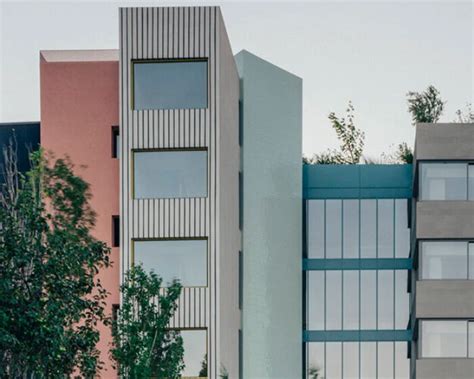 Neiheiser Argyros Revives Old Office Building As Multicolored Blocks
