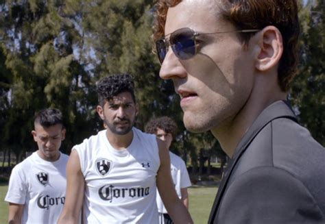 Club De Cuervos Cine Premiere