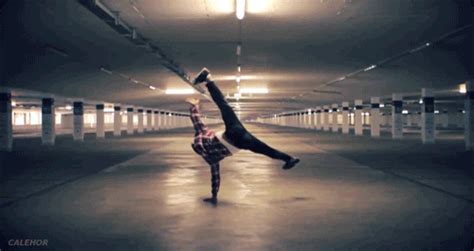 Top Hip Hop Moves To Bust Out At Clubs When Nightlife Is Back