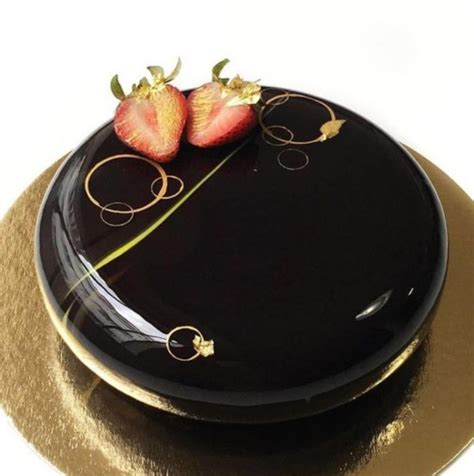 Днес ще ви науча как да си правите глазура на тортата като истински сладкар никой няма да може