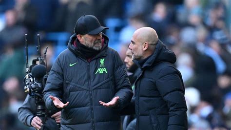 Новаторска идея мениджърите в Англия да могат да бъдат освобождавани единствено през лятото и