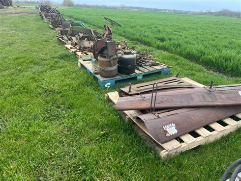 Frank Reed Parts Implements Primitives Auction Day Two