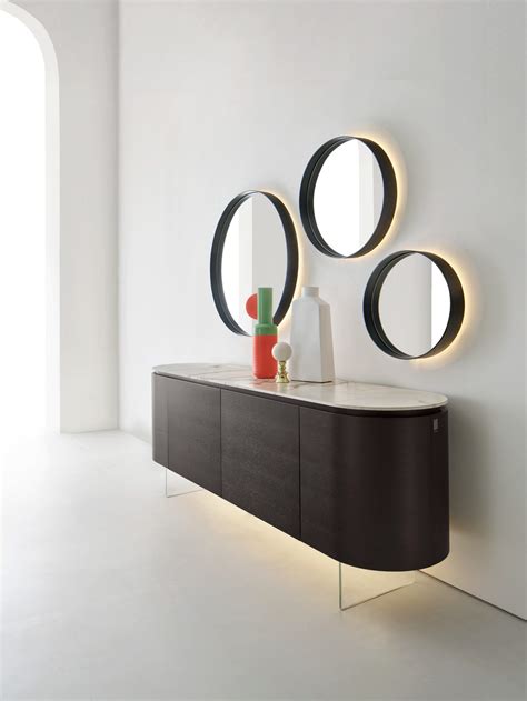 Dorian Gray Mirror Modesign