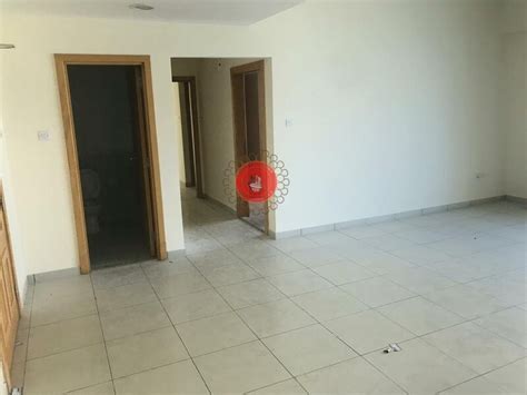 Jlt Cluster P Lake Elucio Jlt Jumeirah Lake Towers Dubai Area
