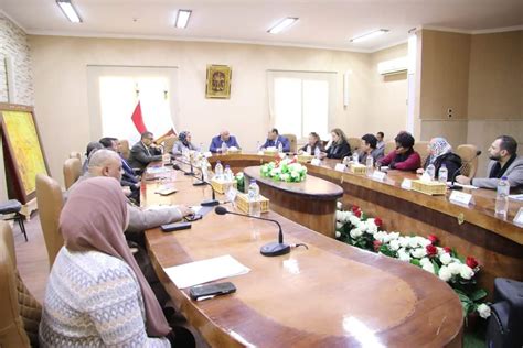 وفد الجمعية المصرية لتنظيم الأسرة يبحث التوسع فى أنشطة التوعية بالوادى