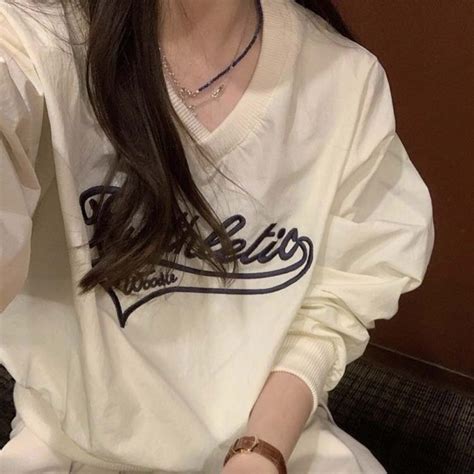 앤드썸웨어 데일리추천 프리티영띵 베이스볼맨투맨