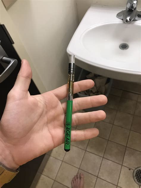 Little Thang To Make Class More Fun 😈 Rweed