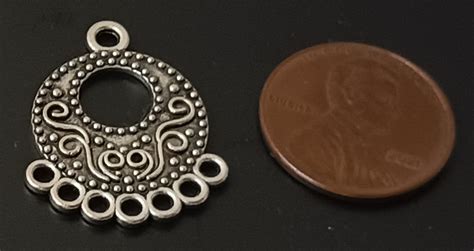 10 Antique Silver Plated 20mm Decorative 7 Loop Connectors