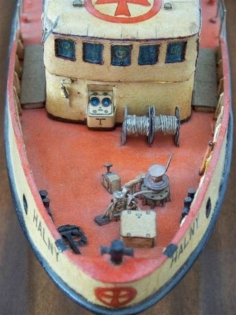 Model Halny Kartonowkipl