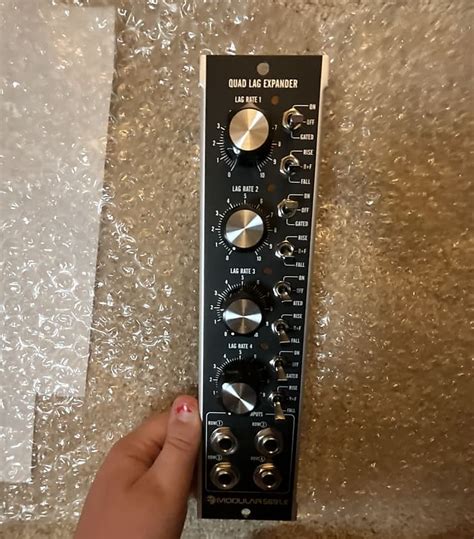 Moon Modular Quad Lag Expander Reverb