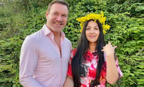 Alin Oprea și Medana Fac Nuntă De Basm în Septembrie De Ce Au Ales 8 Perechi De Nași Pro Tv