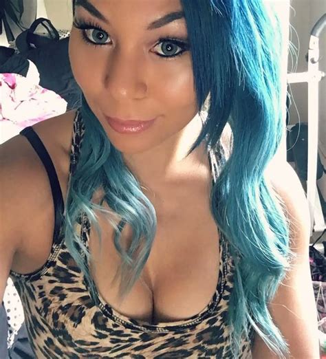 Mia Yim Cute Selfie Cufo510