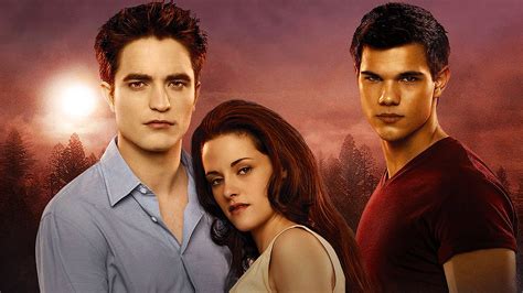 Why Twilights Bella Edward And Jacob Love Triangle Was Toxic