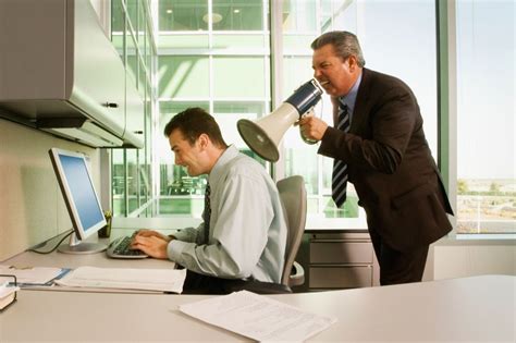 Создать мем на работе шум в офисе страница с текстом Картинки Meme