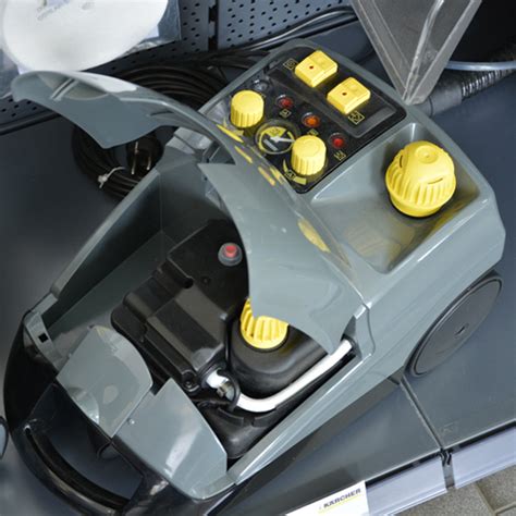 Сравнение профессиональных парогенераторов Karcher DE 4002 и SG 4/4 ...