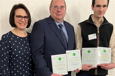 English Farmer Tim Lamyman Breaks Guinness World Records For Wheat And Barley Yields Abc News