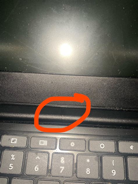 Is This A Crack Causing An Internal Issue R 24hoursupport