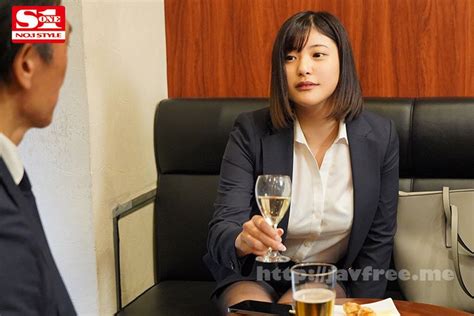 [ssis 674] 生意気イマドキ新人olの可愛いほろ酔い＆はだけた肉感に中年上司のチ ポは思春期みたいにギン勃ち大覚醒！ その夜も、その次の日も毎日ハメまくった… 似鳥日菜 High