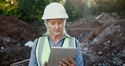 Building Excavation Tablet Construction Worker Woman Site Development