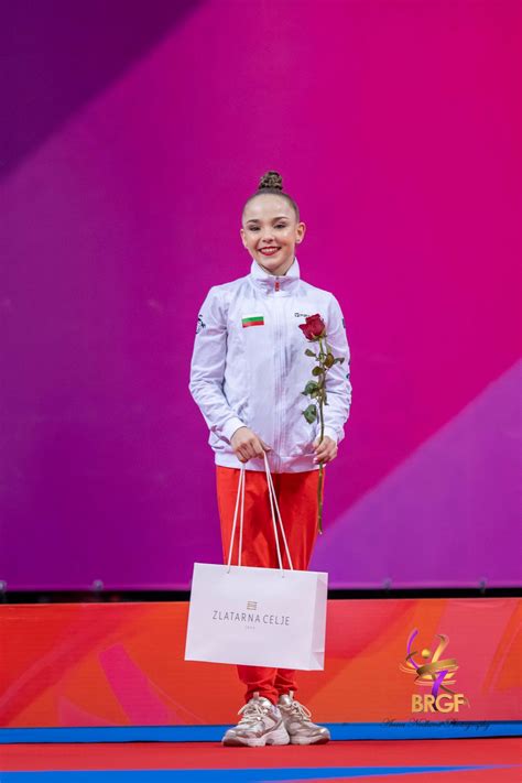 Българска федерация художествена гимнастика Официална страница Added A Българска