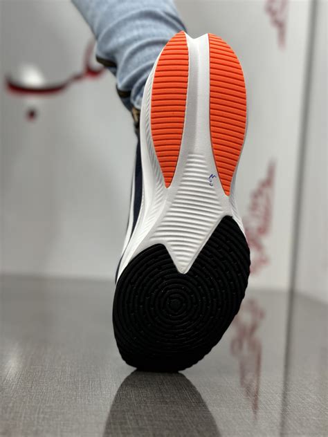 کفش نایک مردانه مدل لبخندی فروشگاه قلب دوم