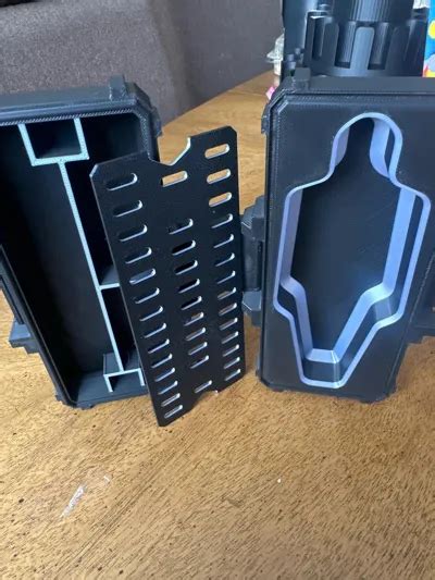 Dummy 13 Storage Travel Crate With Stand Free 3d Print Model Makerworld