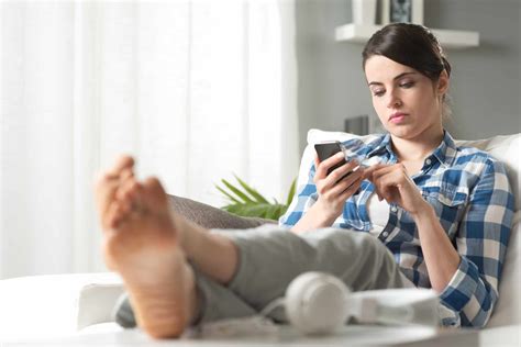 Breaking Up Over Text 10 Vital Tips Her Norm