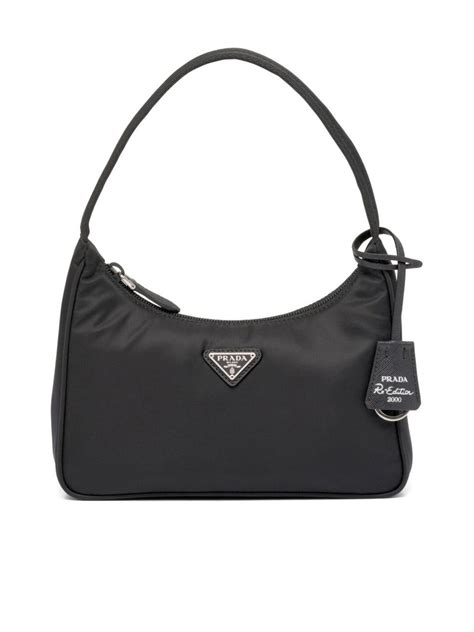 Маленькая сумка Prada через плечо — купить по низкой цене на Яндекс Маркете