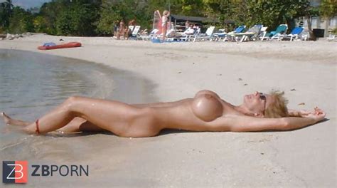Deauxma TwiTTer Picture Z ZB Porn