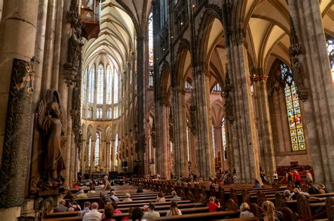 Premium Photo Cologne Cathedral Interior Cologne Germany