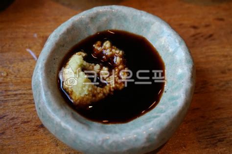 와사비소스 양념 조미료 외국소스 와사비 사진이미지일러스트캘리그라피 픽미픽미픽미업작가