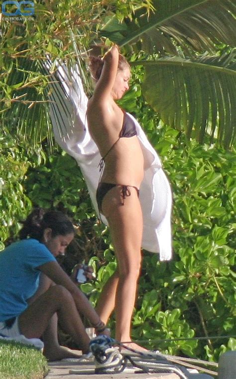 Paulina Rubio Nude Pictures Onlyfans Leaks Playbabe Photos Sex Scene Uncensored