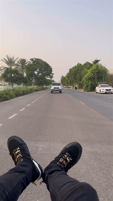 موت خلف القضبان سجن صيدنايا يعري إنسانيتنا داخل زنازين سجن صيدنايا