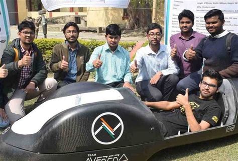 Iit Bhu Technex See The Photos Of Second Day Iit Bhu टकनकस कशल स करय