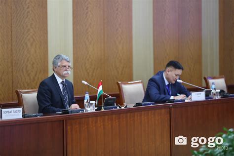 ФОТО УИХ ын дарга Унгарын Үндэсний Ассамблейн дарга Көвер Ласлог угтан авлаа