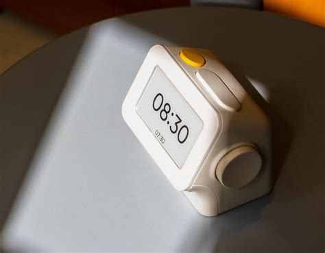 Habity Bedside Clock This Alarm Clock Has A Hue Connection