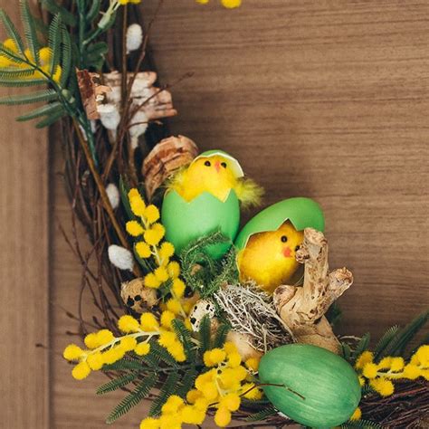 Под напев молитв пасхальных и под звон колоколов, к нам летит весна из ...