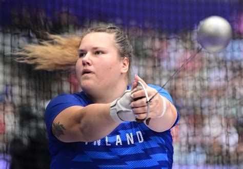 On Se Kova Silja Kosonen Murskasi Jälleen Ennätyksensä Suomiurheilu