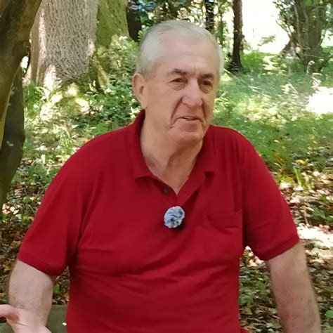 Меня как то в детстве дядя повёз в село Ахабю которое находится в 7 8 км от маминого родового