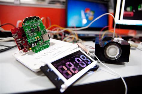 Ipod Dock Compatible Arduino Music Shield Development Arduino Forum