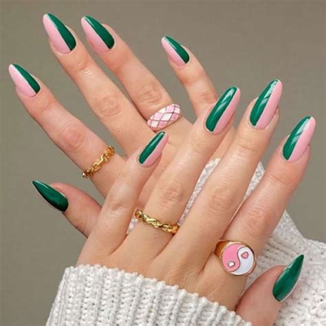 مدل ناخن سبز شیک و دخترانه مدل ناخن سبز طلایی